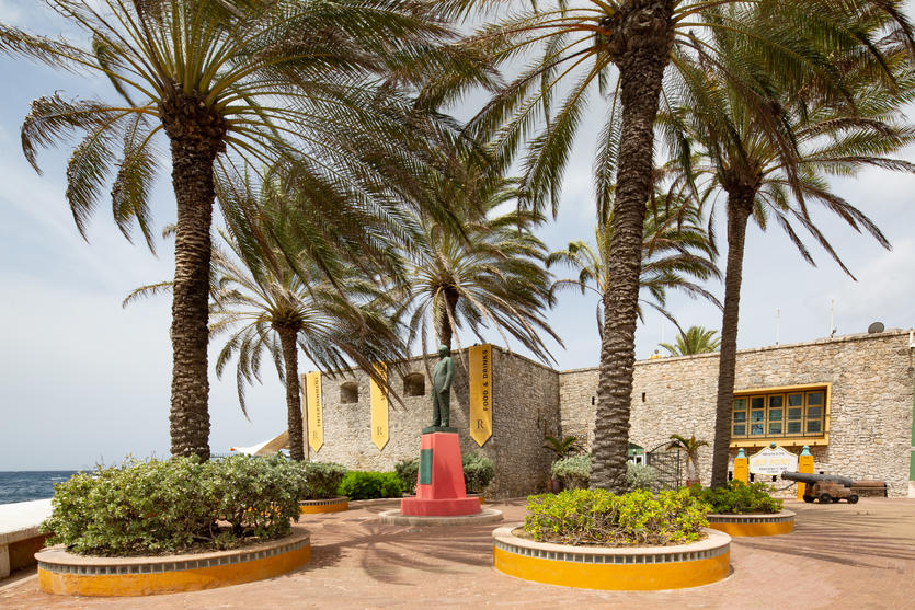 Destination Curacao - Rif Fort | Delta News Hub