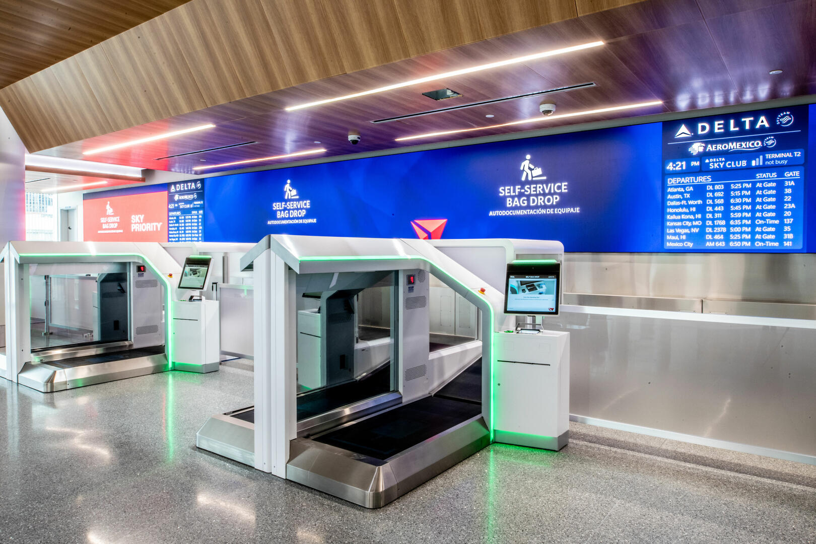 Delta reaches penultimate milestone at LAX with opening of Delta One ...