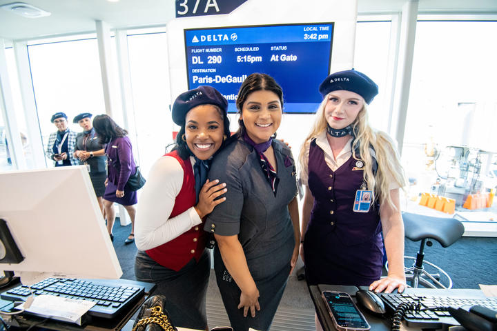 Delta celebrates LAX to CDG service | Delta News Hub