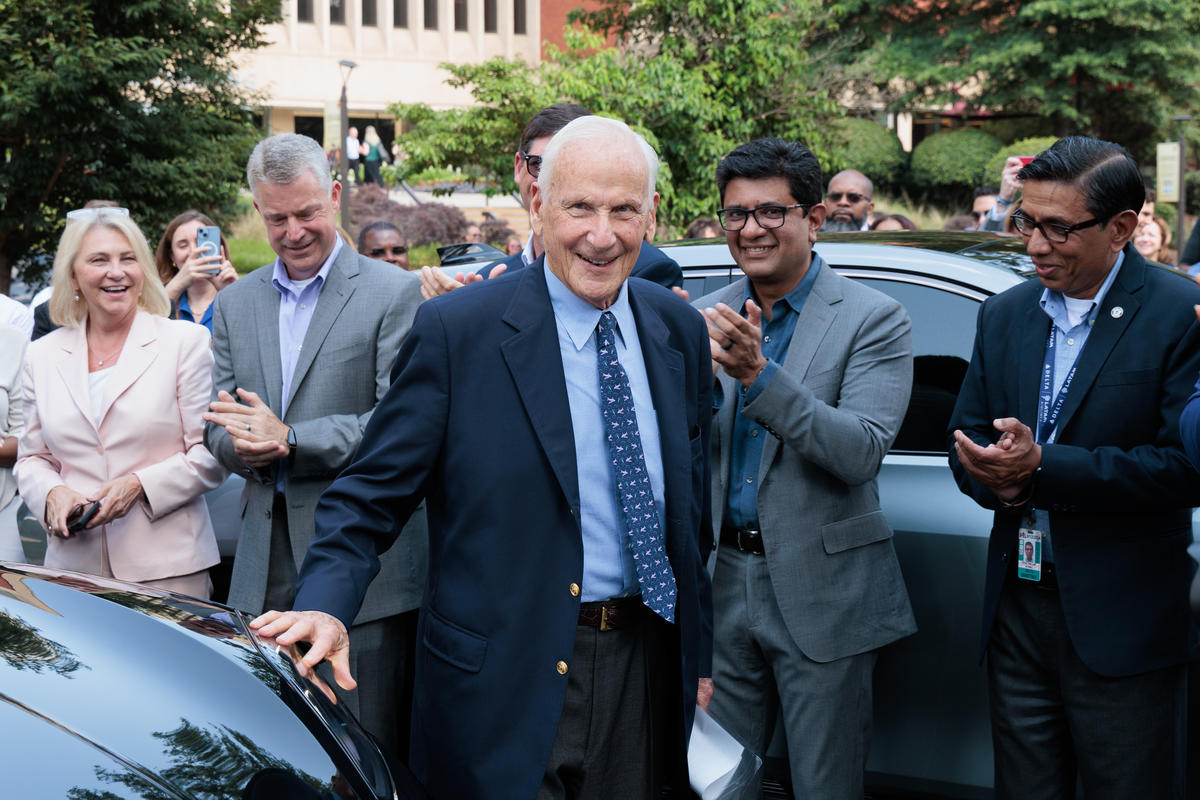 Celebrating the servant leadership of Jerry Grinstein | Building ...